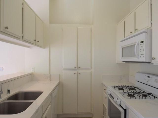 Shadow Trails Studio Apartment for Rent at 15520 Foothill Blvd, Los Angeles, CA 91342 Sylmar