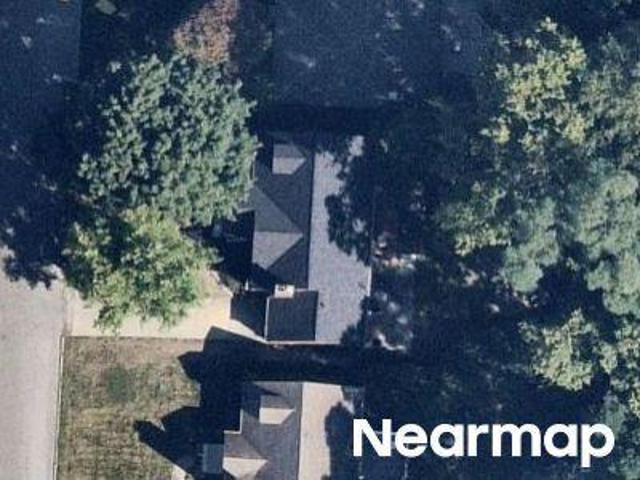 Shadowlawn Ave
