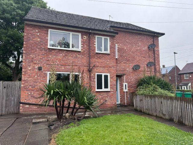 Shadowmoss Road, Manchester, M22 2 bed apartment to rent £1,050 pcm £242 pw