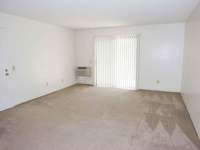 ShadowRidge Country Club Villas 1 Bedroom Apartment for Rent at 1617 Live Oak Rd, Vista, CA 92081 Vista