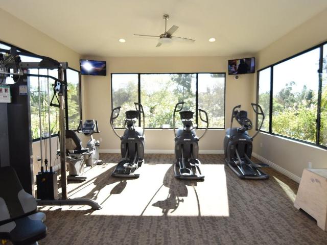 ShadowRidge Country Club Villas 1 Bedroom Apartment for Rent at 1617 Live Oak Rd, Vista, CA 92081 Vista