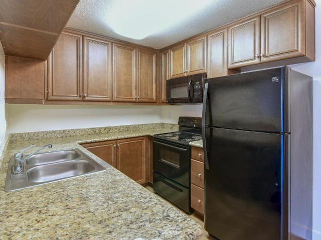 Shadowridge Park Apartments 1 Bedroom Apartment for Rent at 2000 S Melrose Dr, Vista, CA 92081 Vista