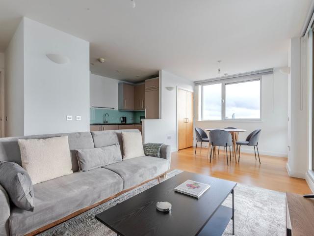 Shadwell E1, 2 bed flat to rent, £2,960 pcm | PrimeLocation