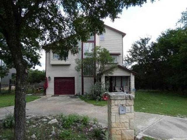 Shady Bluff Dr