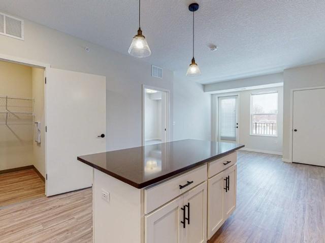 Shady Oak Crossing 2 Bedroom Apartment for Rent at 4312 Shady Oak Rd S, Hopkins, MN 55343