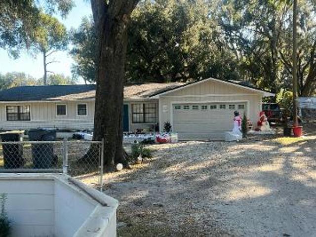 Shady Oak Dr E