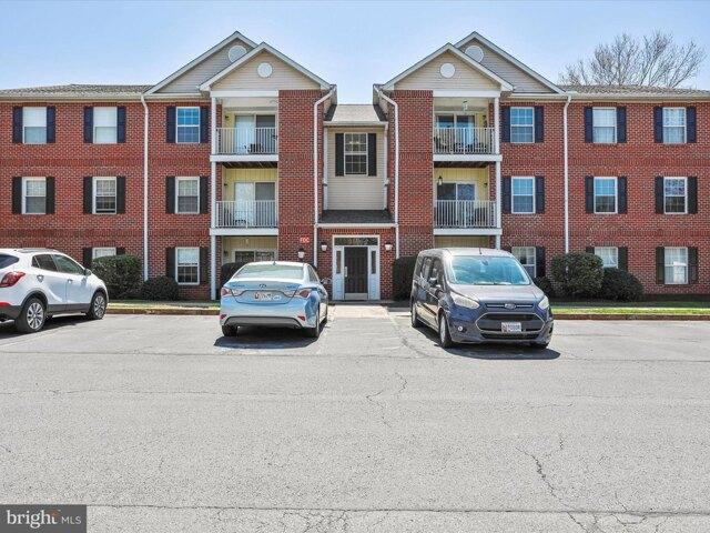 Shadywood Dr Unit B, Jefferson, Condo For Sale