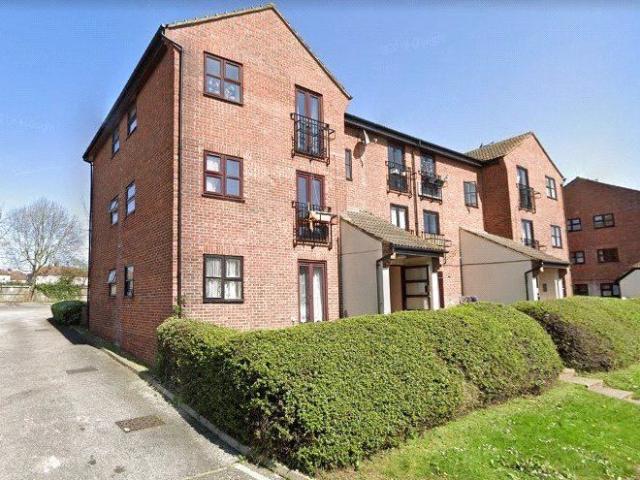 Shafter Road, Dagenham RM10, 1 bed flat to rent, £1,300 pcm | PrimeLocation