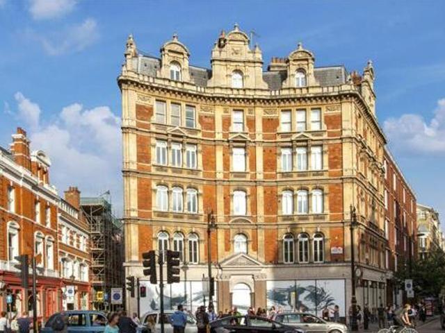 Shaftesbury Avenue, Covent Garden, 2 Bedroom Flat