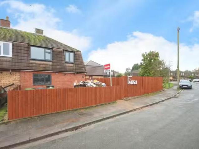 Shaftesbury Avenue, Keresley End, Coventry