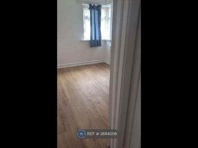 Shaftesbury Avenue, Harrow HA2, 2 bed maisonette to rent, £1,800 pcm | PrimeLocation