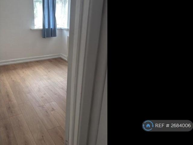 Shaftesbury Avenue, Harrow, HA2 2 bed maisonette to rent £1,800 pcm £415 pw