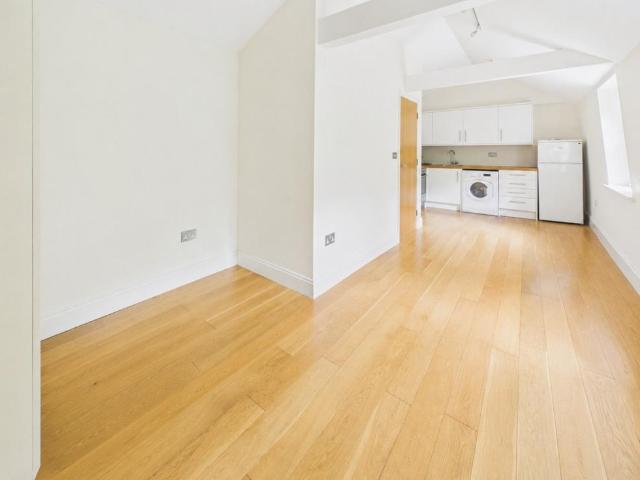 Shaftesbury Avenue, London, Greater. Studio to rent £2,058 pcm £475 pw