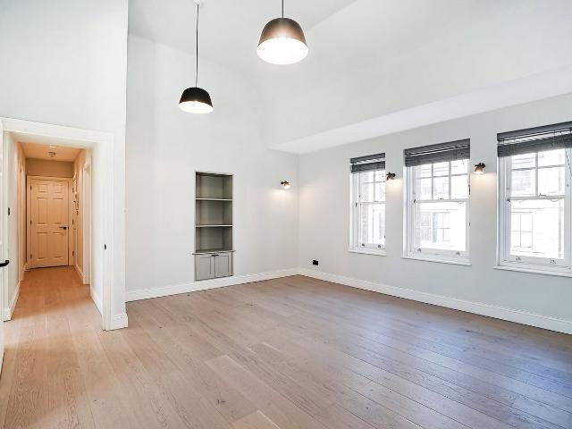Shaftesbury Avenue, London W1D, 2 bed flat to rent, £3,987 pcm | PrimeLocation