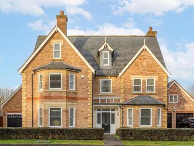 Shaftesbury Drive, Fairfield, 5 Bedroom Detached