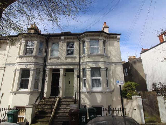 Shaftesbury Road, Brighton BN1 2 bed maisonette to rent £1,650 pcm £381 pw