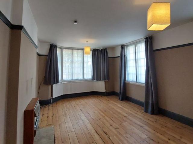 Shaftesbury Road, Luton LU4, 4 bed detached house to rent, £1,200 pcm | PrimeLocation