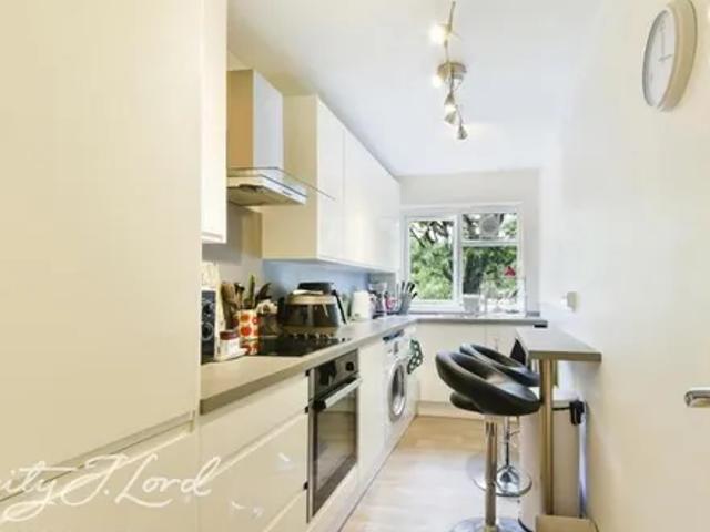 Shaftesbury Street, London, N1 7HU, United Kingdom | 1 bed townhouse for rent #100372281 | Rentberry