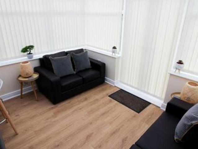 Shaftsbury Avenue, Doncaster, 5 Bedroom House