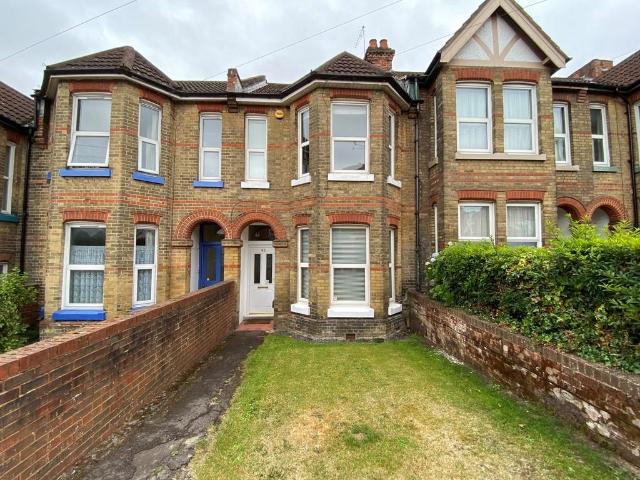 Shakespeare Avenue, Southampton 5 bed terraced house to rent £2,400 pcm £554 pw
