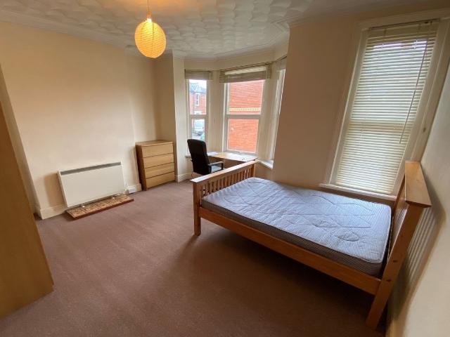 Shakespeare Avenue, Southampton, Hampshire SO17, Room to rent, £600 pcm | PrimeLocation