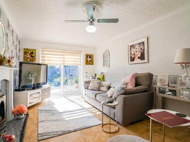 Shakespeare Avenue, Radcliffe, 3 Bedroom Town