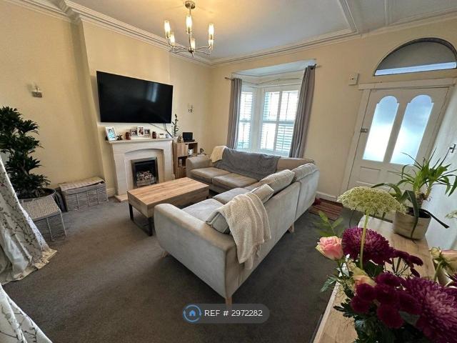 Shakespeare Crescent, Eccles, Manchester M30, 2 bed terraced house to rent, £1,350 pcm | PrimeLocation