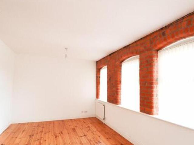 Shakespeare Road, Northampton, 2 Bedroom Apartment