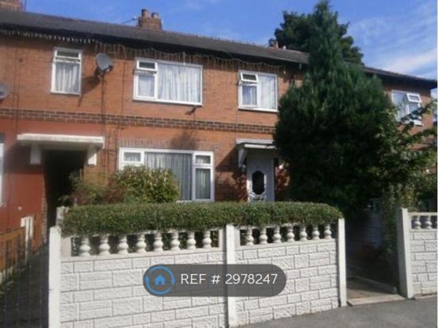 Shakespeare Road, Swinton, Manchester M27, 3 bed semi detached house to rent, £1,150 pcm | PrimeLocation