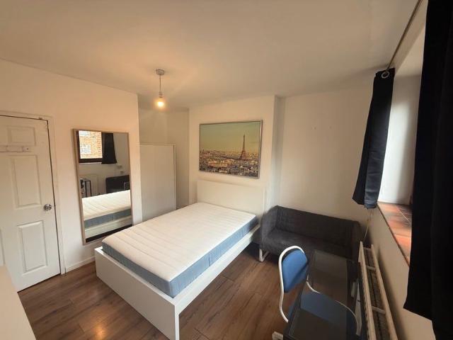 Shakspeare Walk, London N16, Room to rent, £1,080 pcm | PrimeLocation