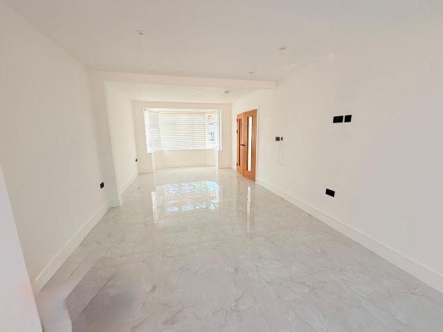Shaldon Road, Edgware HA8, 3 bed semi detached house to rent, £3,000 pcm | PrimeLocation