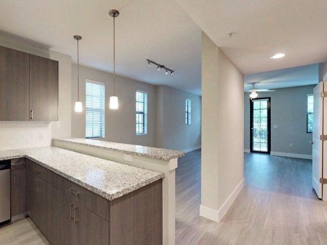 Shalimar at Davie 2 Bedroom Apartment for Rent at 4901 Shalimar Ln, Davie, FL 33328
