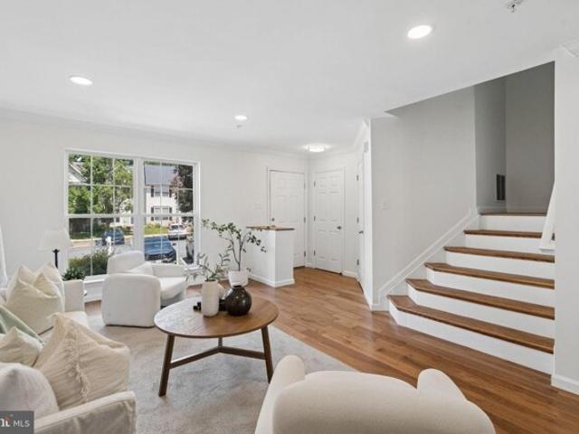 Shallow Ridge Ct, Abingdon, Home For Sale