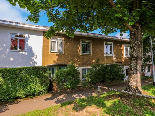 Shallcross Crescent, Hatfield 3 bed terraced house to rent £2,100 pcm £485 pw