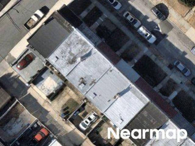 Shamrock Ave
