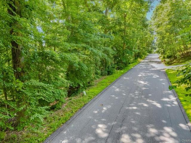 Shamrock Dr Lot 10, Putnam Valley, NY 10579