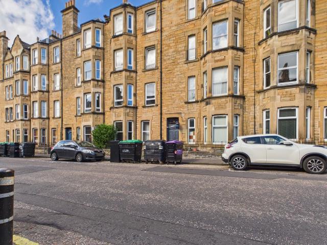 Shandon Place, Edinburgh EH11, 1 bed flat to rent, £1,100 pcm | PrimeLocation