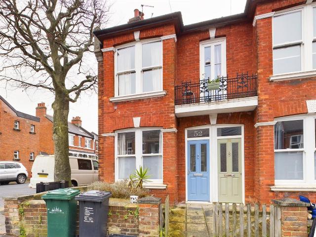 Shanklin Road, Brighton BN2, 2 bed flat to rent, £1,750 pcm | PrimeLocation
