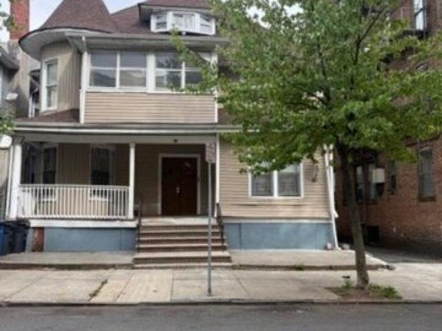 Shanley Ave, Newark, Home For Sale