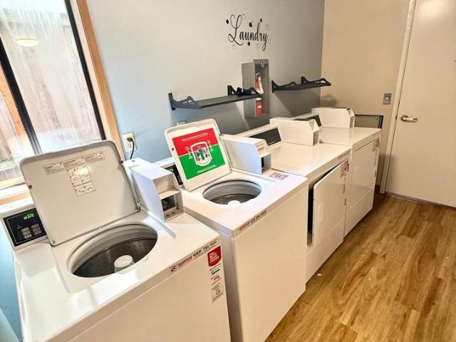 Shannon 2 Apartments 2 Bedroom Apartment for Rent at 4225 9th Ave Ne, Seattle, WA 98105 University District