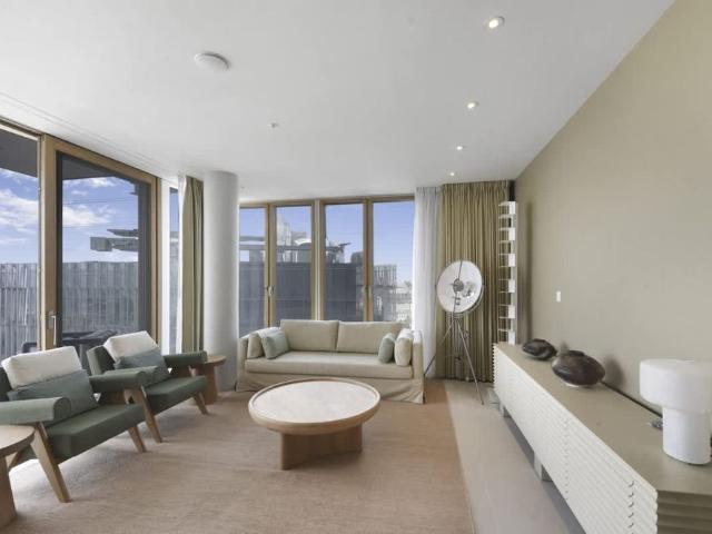 Shard Place, London Bridge Street, SE1