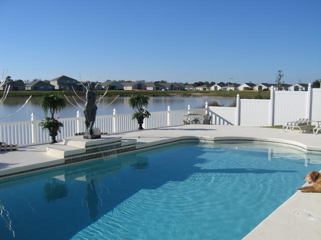 SHARE BEAUTIFUL HOME WITH PRIVATE POOL