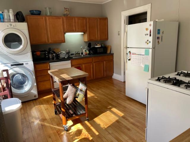 Share large, beautiful apt