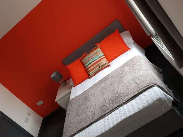 Shared House in the Town Centre Room 2