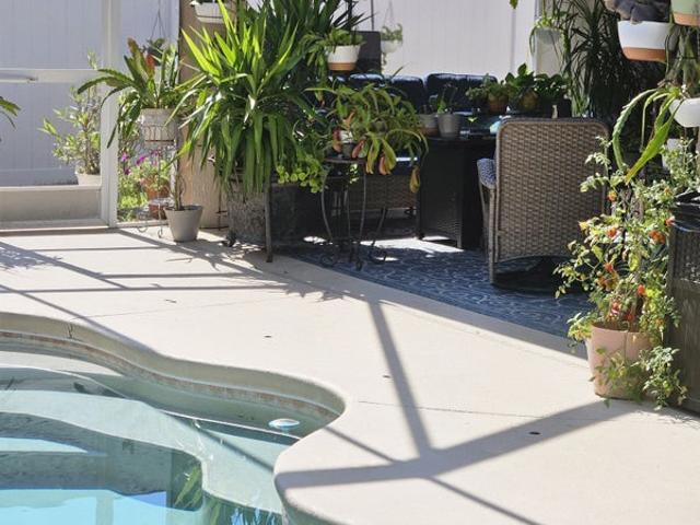 Shared house with pool