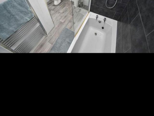 Shared Living/roommate 3 Bedroom For Rent County Durham England 520 ELS91409778