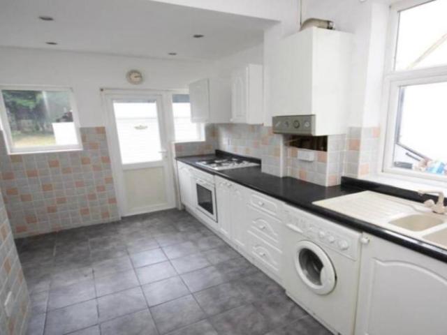 Shared Living/roommate 3 Bedroom For Rent London London 1000 ELS96347690