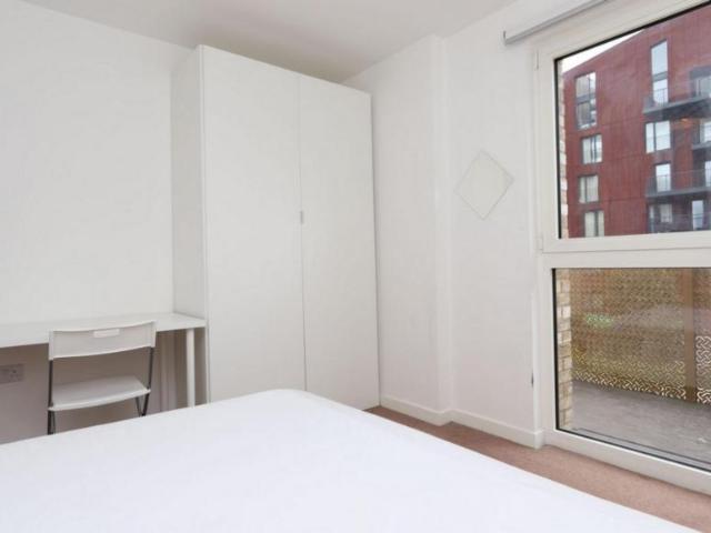 Shared Living/roommate 3 Bedroom For Rent London London 1149 ELS90560212