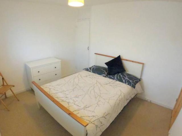 Shared Living/roommate 3 Bedroom For Rent London London 1166 ELS97238159