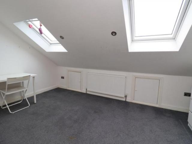 Shared Living/roommate 3 Bedroom For Rent London London 1279 ELS90561802